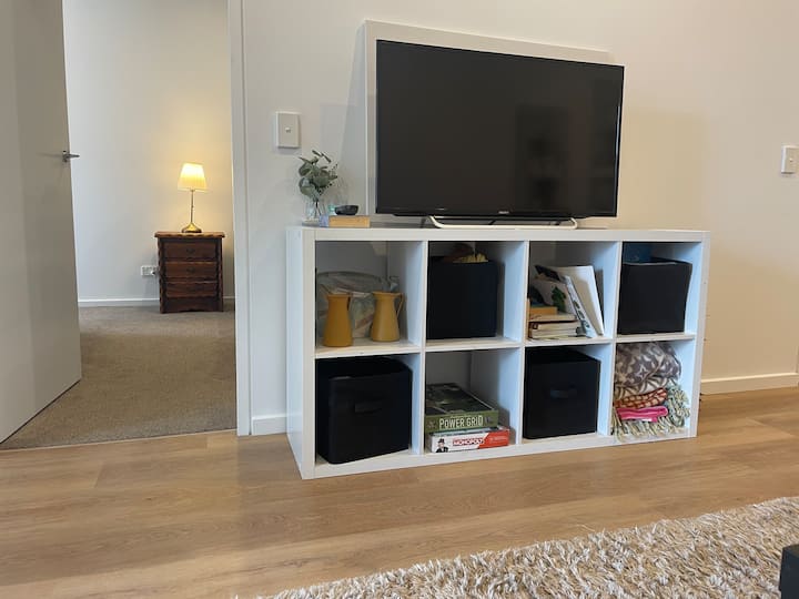 Brand New 2br2bath Modern Home@manuka Inner South - Canberra