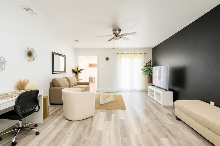 Tru Bohemian Hideaway Near Fort Worth - Fort Worth, TX