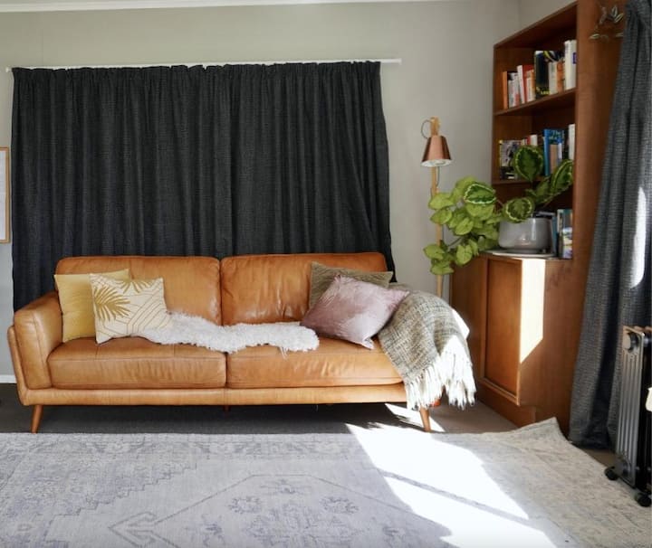 Comfortable Home, Big Backyard - Rotorua