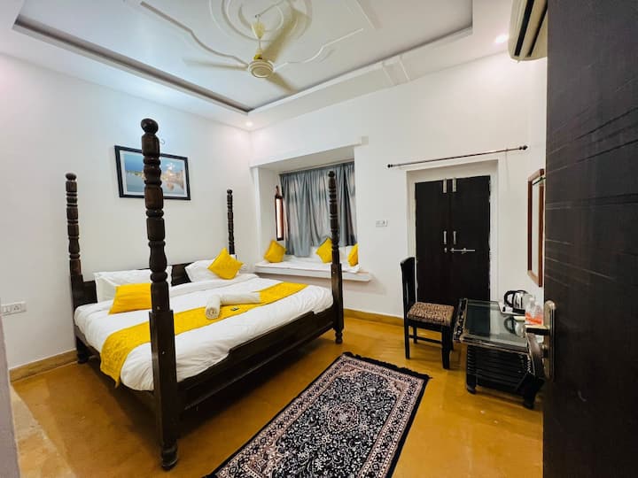 Hotel Room In Jaisalmer - ジャイサルメール