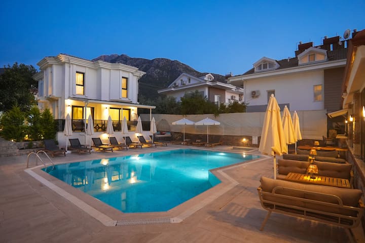 Hazel Villa - Ovacık