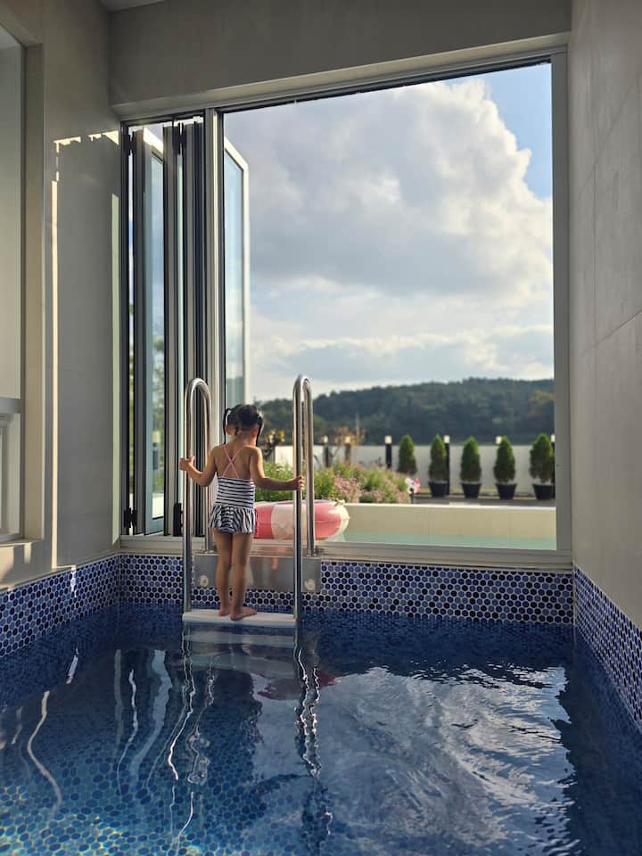 프라이빗 독채 풀빌라 
- 경주보문근처, 예쁜가족펜션, 키즈풀 - 慶州市