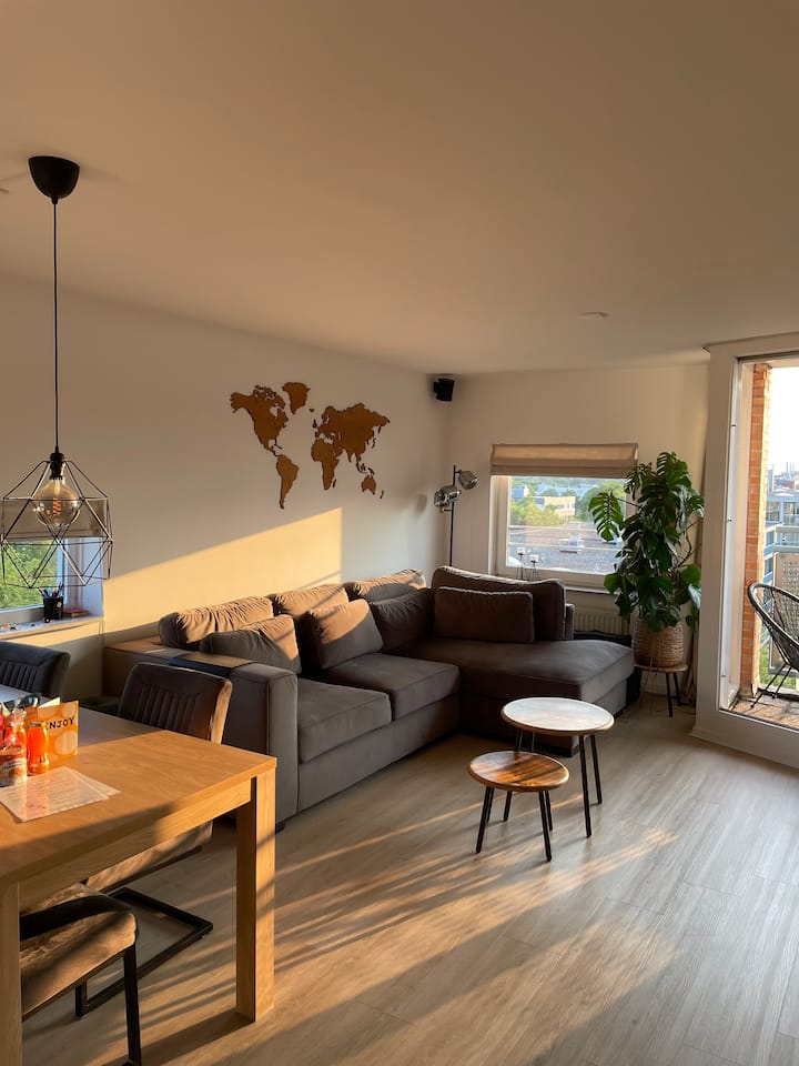 Quiet And Modern Appartement Close To Schiphol - 阿姆斯多芬