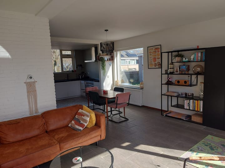 Ruime Woning Van 3 Verdiepingen Met Tuin En Terras - Nordholland