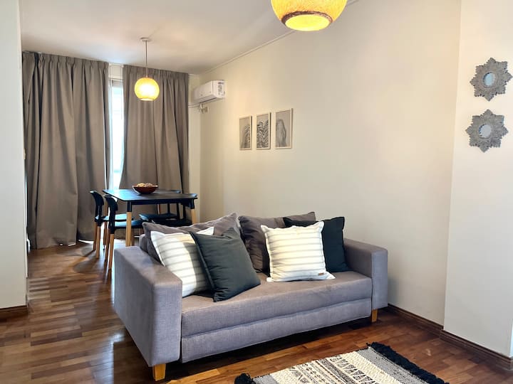 Frente Al Sanatorio De La Mujer - Rosario