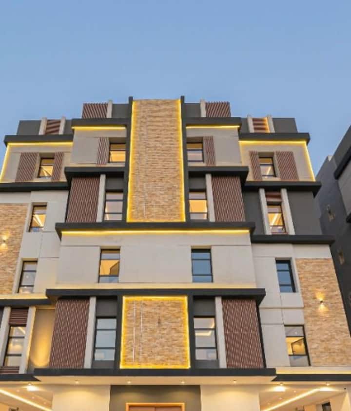 غرفه ومجلس ببني مالك دخول ذكي - Jeddah