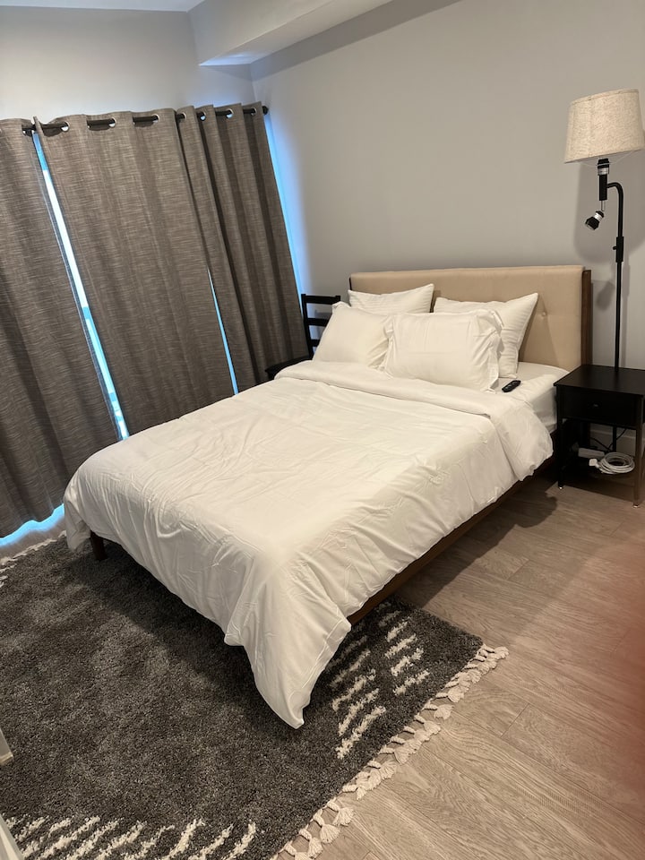Stylish 1-br/1-ba Near Capitol Hill (U4) - Washington, D.C., DC