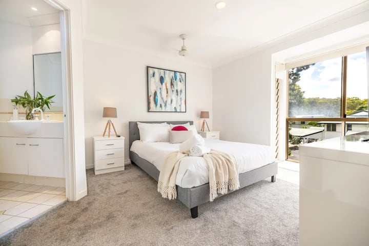 Central Byron Coastal Retreat - Byron Bay