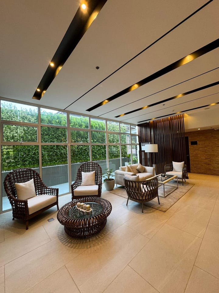 Be Residences, Lahug, Cebu, Near It Park(spacious) - Cebu