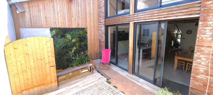 Charmant T3, Atypique Avec Patio Exter, Parking - Collioure