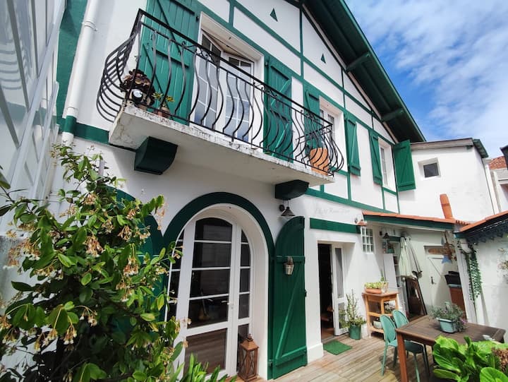 Biarritz- Maison De Ville, Typique Châlet Biarrot - Biarritz