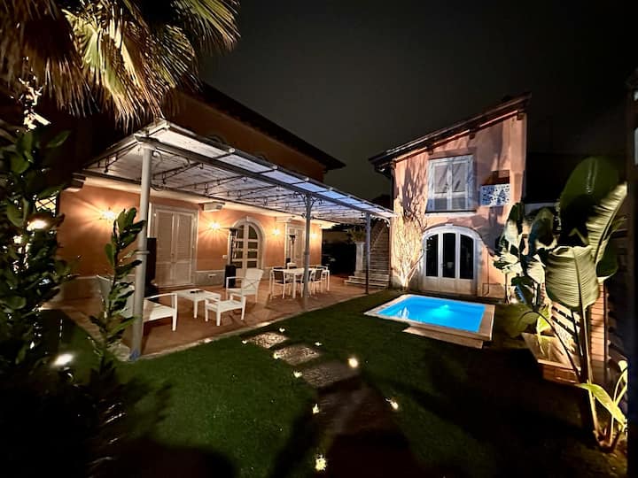 Tranquil Tuscan Villa With Pool In Heart Of Forte - Carrara