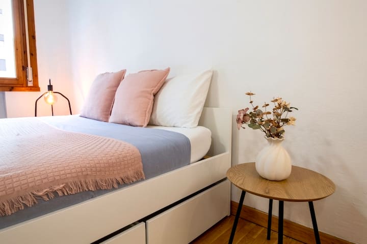 [Monolocale Flower] Comfort&free Wifi! Arena Rcf - Reggio Emilia