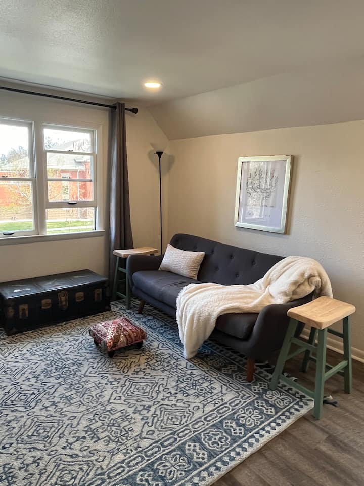 Relaxing Loft On Mathews - Warren Lake, CO
