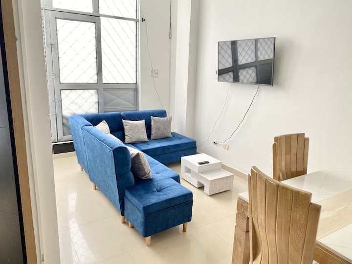 London Y Andriuns Home - Ibagué