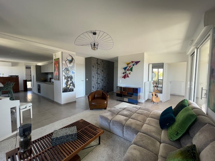 Splendide T3 80m² Avec Terrasse De 70m² + Piscine - Aix-en-Provence
