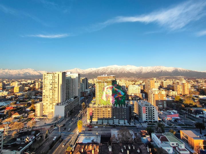 Estudio Vista A La Cordillera Y Estacionamiento - Ñuñoa
