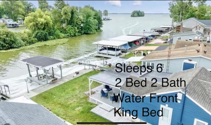 Waterfront Retreat W/king Bed, Boat Docks & Kayaks - Indian Lake, OH