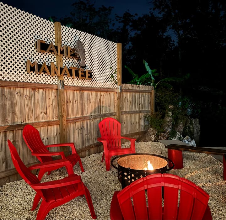 Camp Manatee-waterfront, Kayaks, Pet-friendly - Crystal River, FL