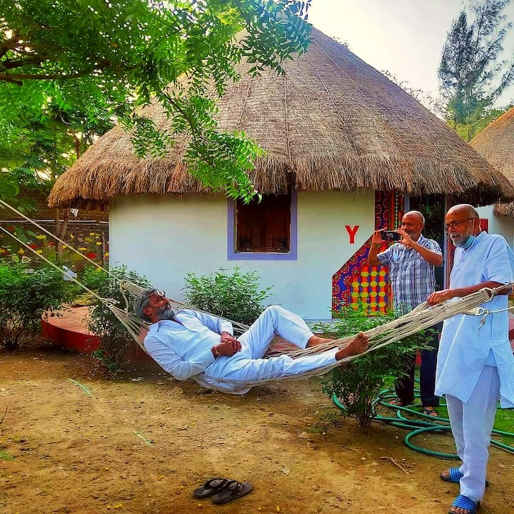 Youtube Fetrd 2 Room Eco Pool Stay I Petok-forest - Gujarat