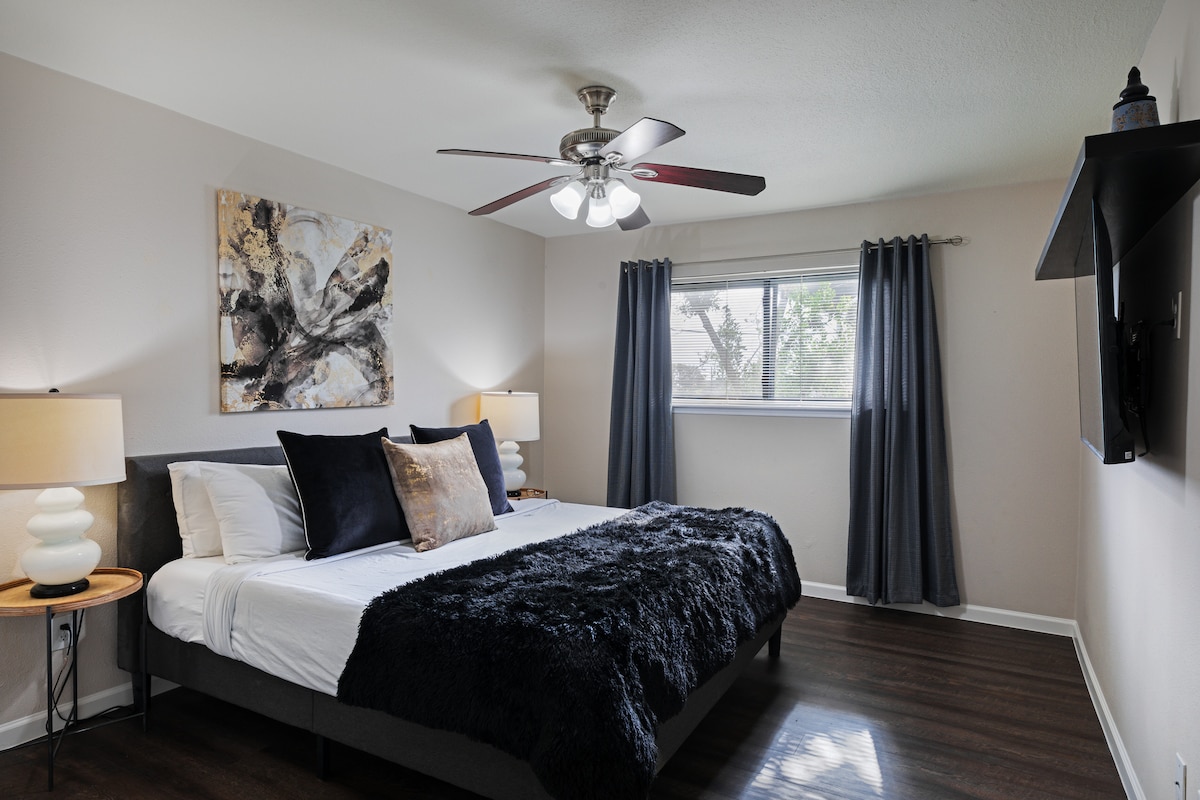 111 3BR Luxury Home in the Heart of Upper Kirby ! - Maisons à louer à ...