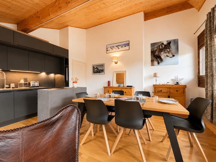 Cozy Apartment Just Steps From The Slopes - Flumet