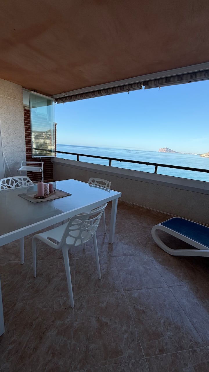 Piso En Primera Linea Del Mar - Calpe