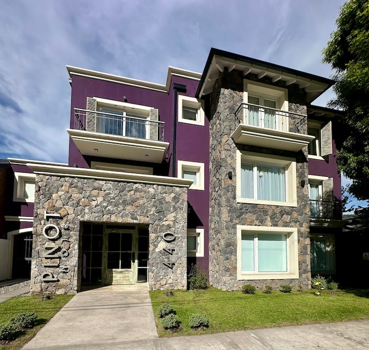 Mora Apartment (Estacionamiento Privado Incluido) - San Martin de los Andes