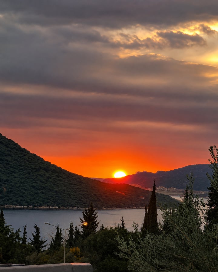 Kaş Merkez 2+1 Tam Deniz Manzaralı Balkonlu Ferah - Kaş
