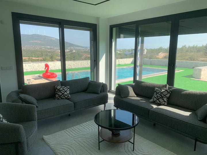 Villa 10 Personnes Avec Piscine Privée - Akbük