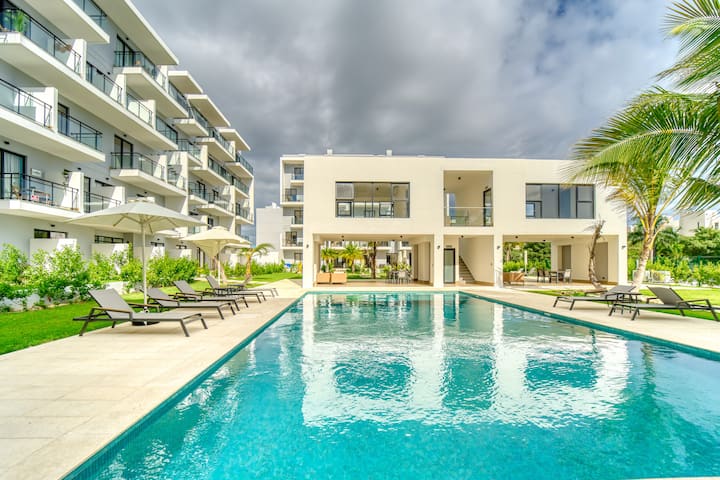 1 Bedroom Pool View Central Park + Sofa Bed - Punta Cana