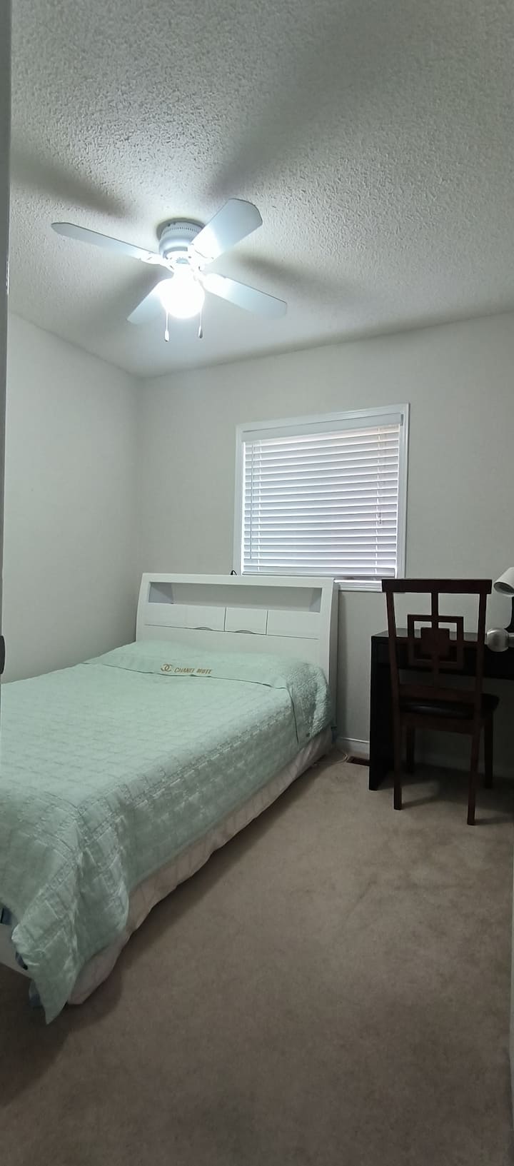 Barrie North Clean & Cozy Room2 - 배리