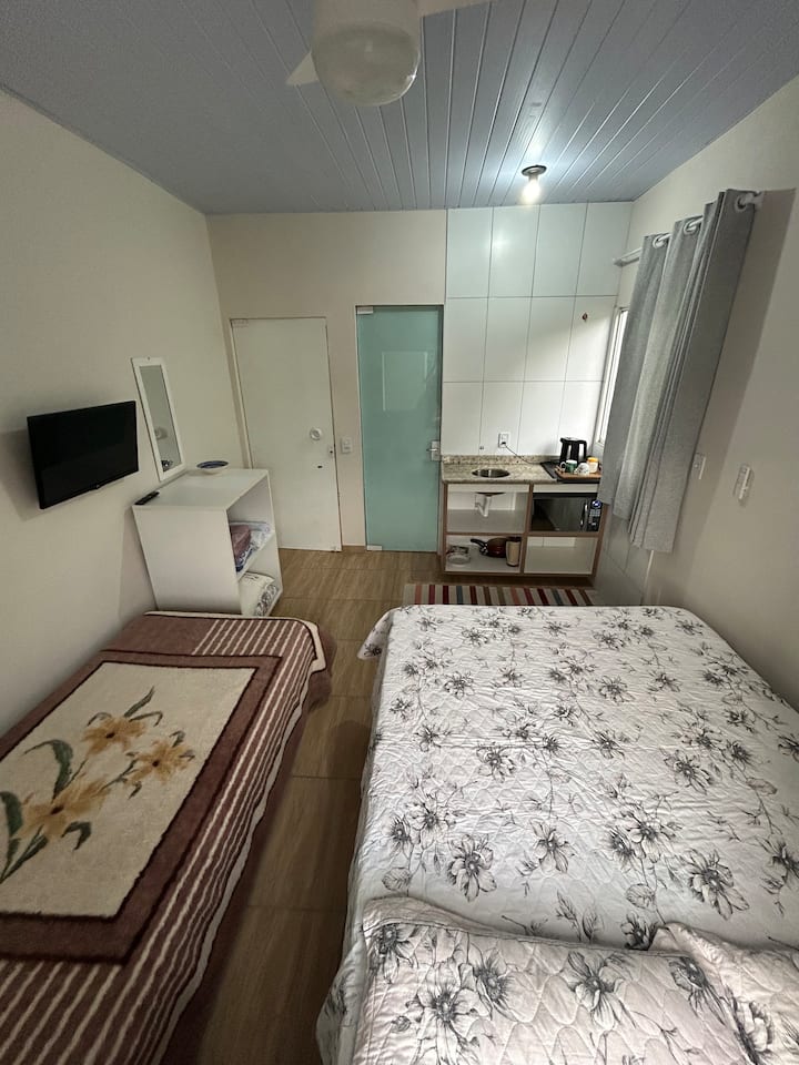 Kitnet Próx. Ao Floripa Shopping Sc 401 - Florianópolis