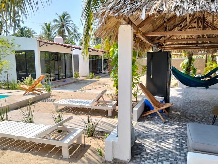 Playa Pico De Oro Tabasco, Propiedad Con Alberca. - Tabasco