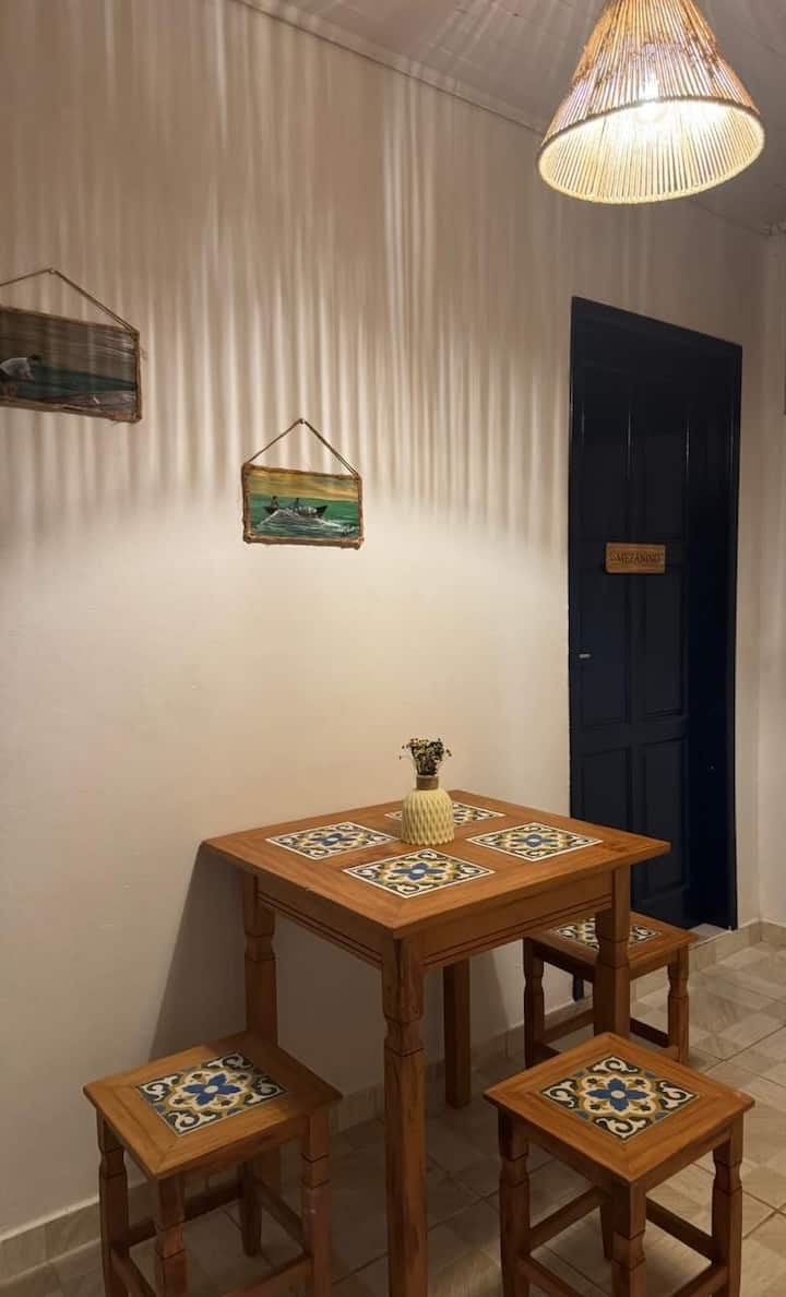 Mezanino Ilha Grande!
Vila Do Abraão . - Ilha Grande