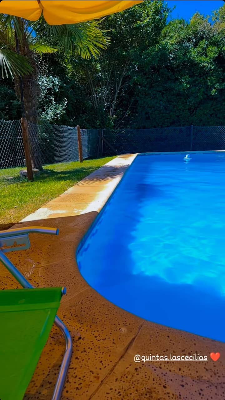 Hermosa Casa Con Parque - San Vicente
