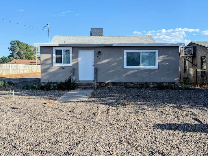 Kari's Cottage - Safford, AZ