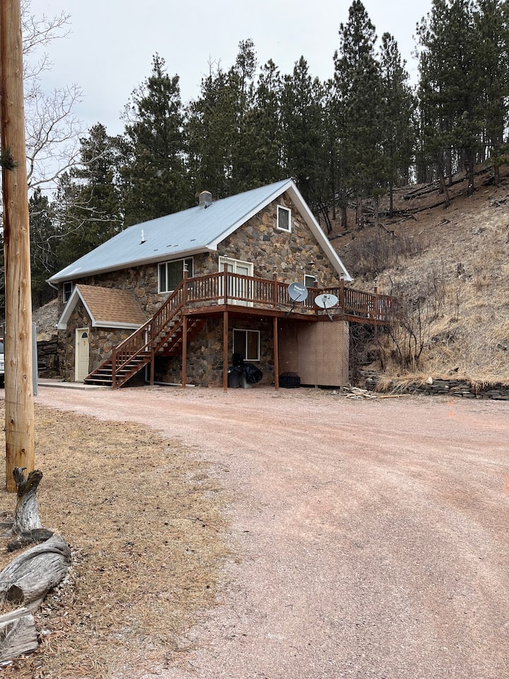 Grandma’s Goldmine - Hill City, SD