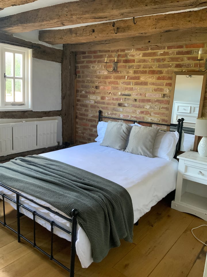 Cosy Room In Country Farm House - Close To Gatwick - Crawley