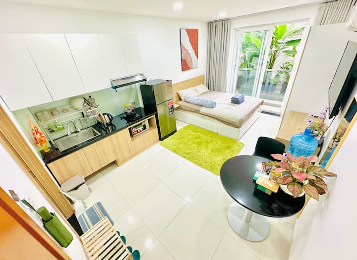 (203) Spacious Studio Haven W Quiet Balcony - Hô Chi Minh-Ville