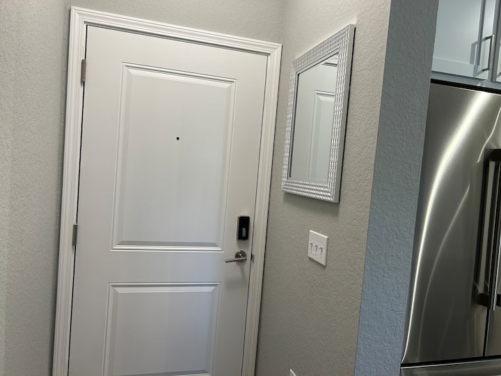 Riverfront Living Jacksonville Airport Nearby - Jacksonville, FL