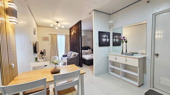 Near Airport With Gym And Pool Access - Puerto Princesa