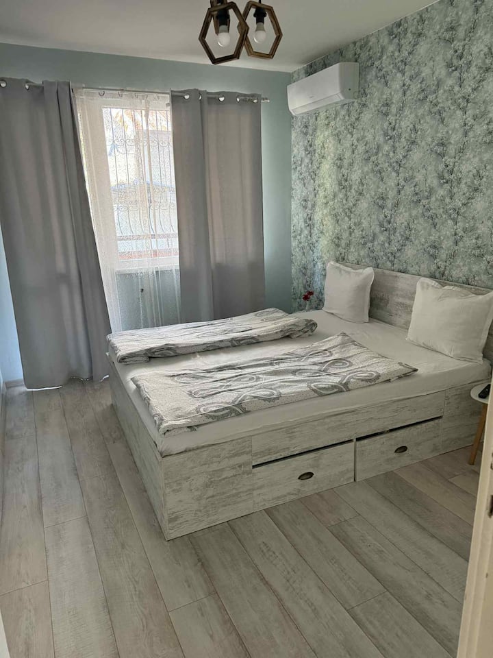 Spacious 2-room Flat | Near Metro & Mall - Sofia