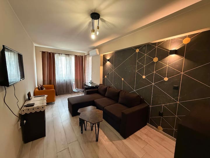 Spacious 2-room Flat | Near Metro & Mall - Sofia