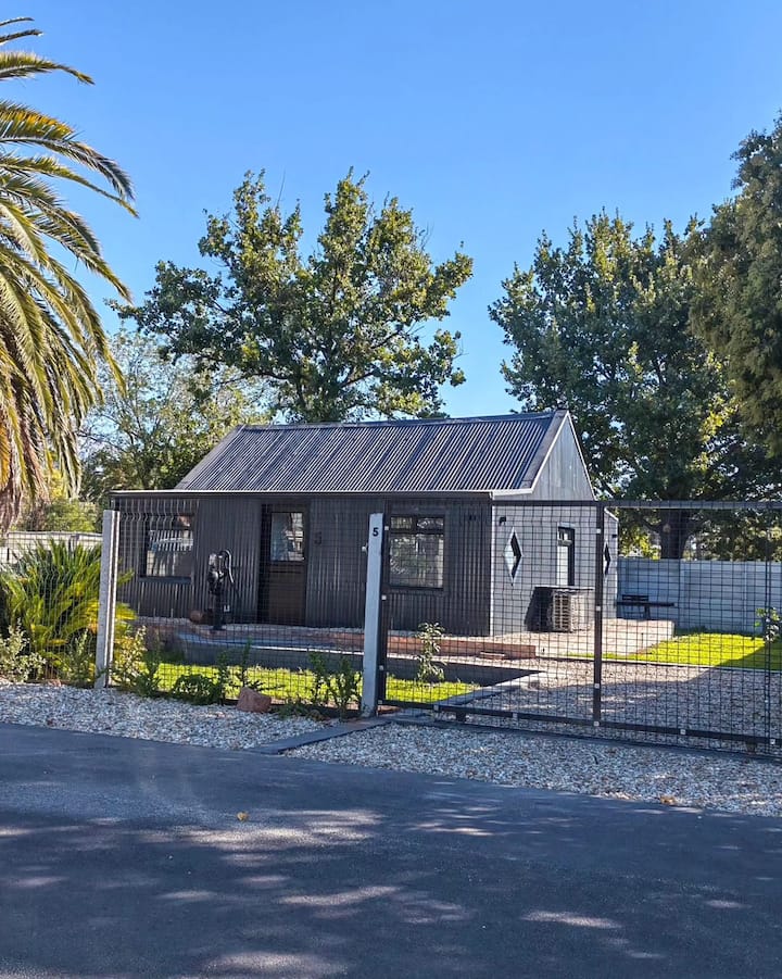 The Tiny Tin House - Rawsonville