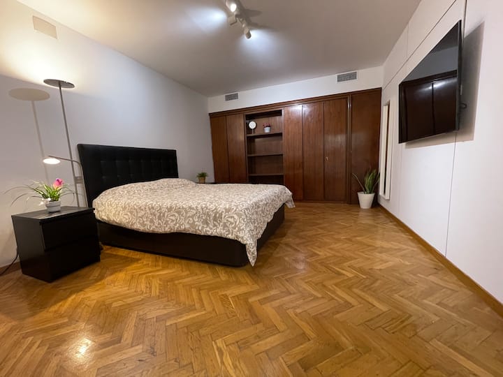 Huge Beautiful Room-private Bathroom 2 - Barcelona