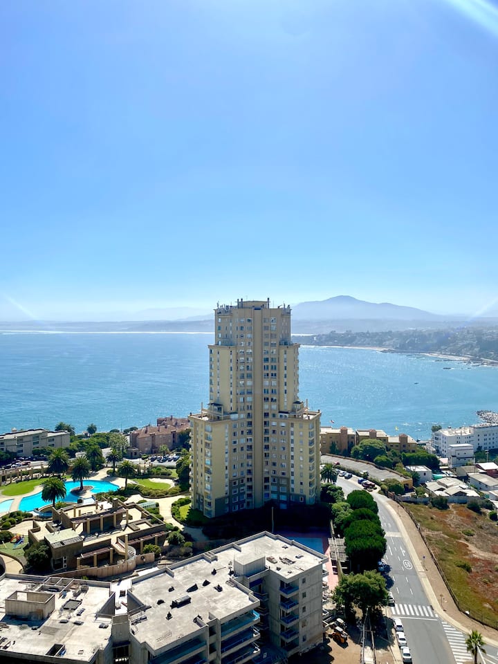 Vista Al Mar, Costa Montemar Estacionamiento. - Concón