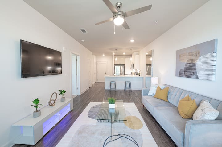 Clean 1br New W Midtown Building - Buckhead