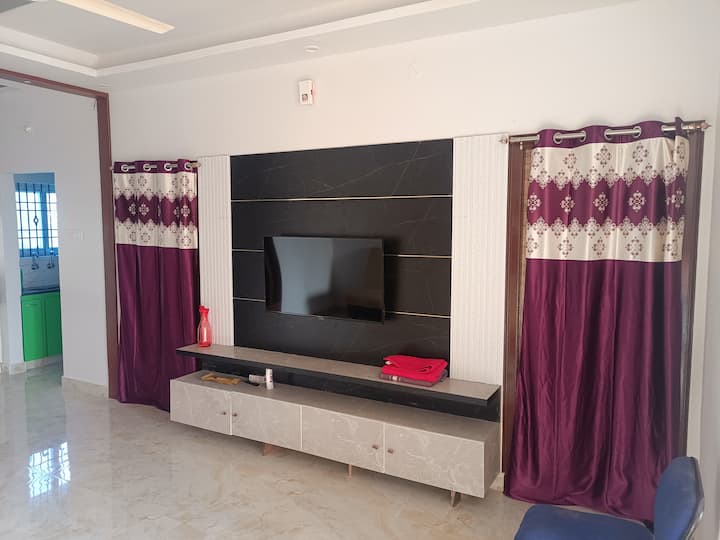 Rrr Call@9000704074 - Tirupati