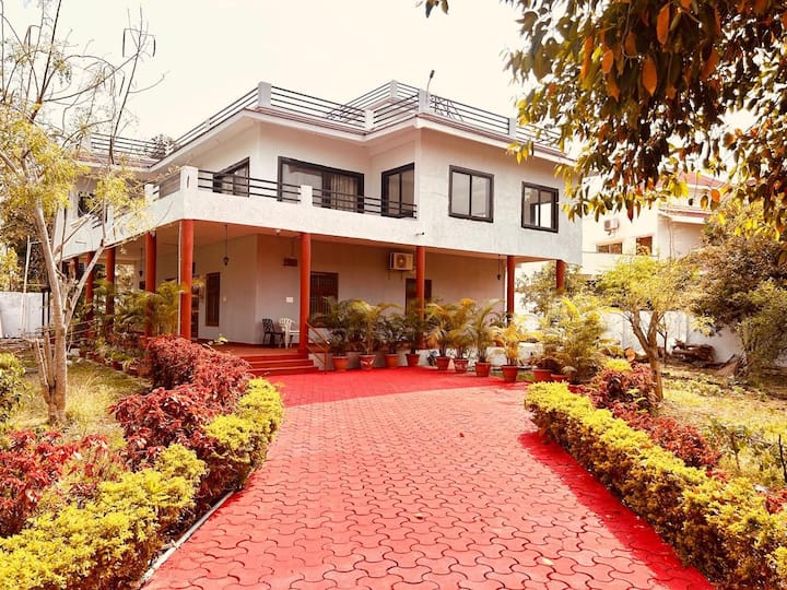 The English Gaon 1 Bhk - Bhopal
